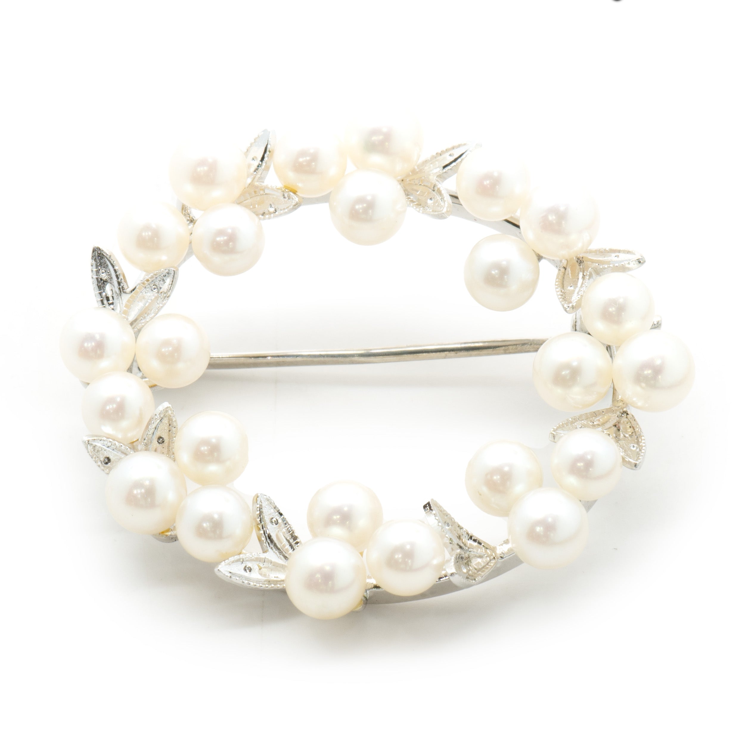 Sterling Silver Pearl Wreath Pin – The Estate Watch And Jewelry Company®
