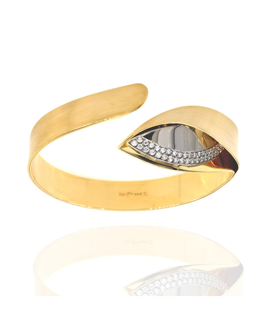 Isabelle Fa Pave Diamond Cuff Bracelet in Gold – The Estate Watch And ...